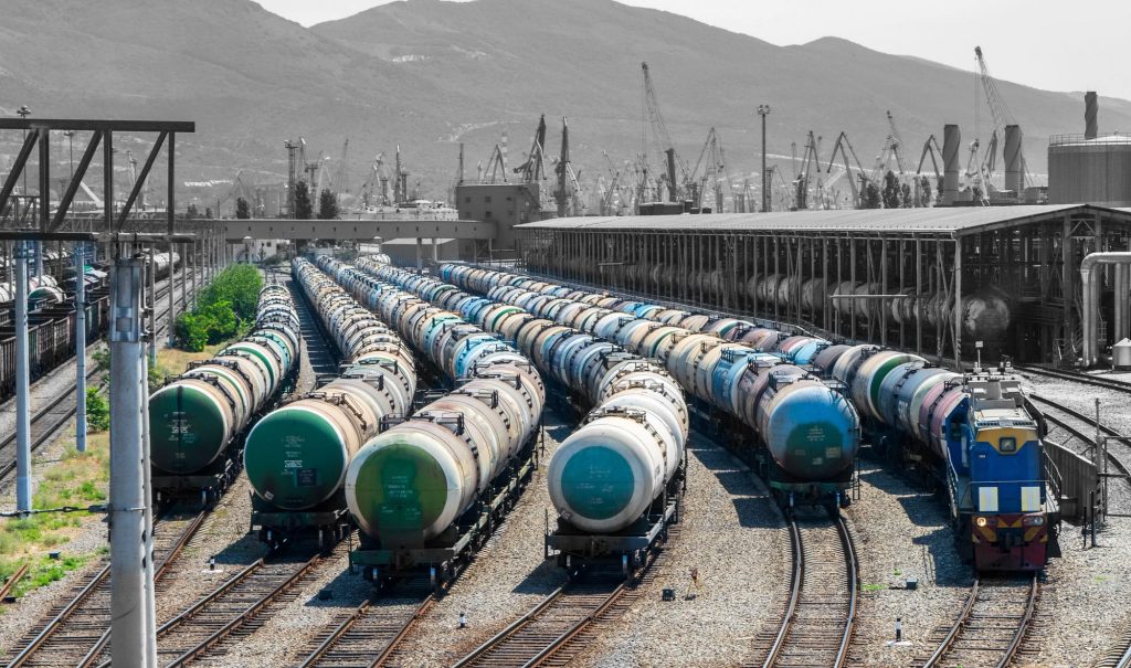 Sell Mazut M100 Origin Russian - buy mazut- PETRO PARS ARGHAVAN